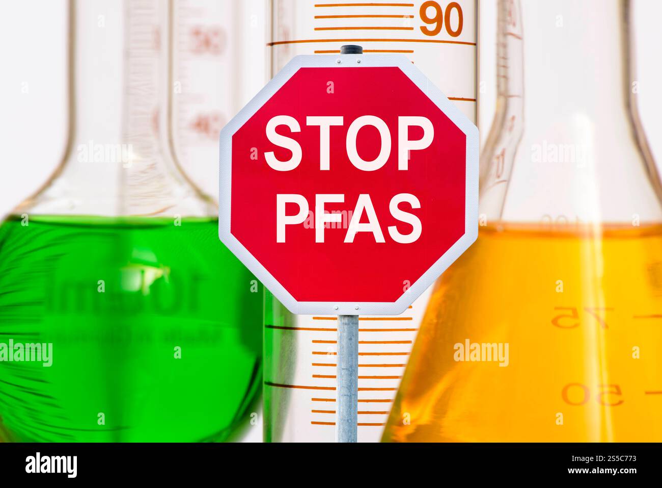 Pfas chemie hi-res stock photography and images - Alamy