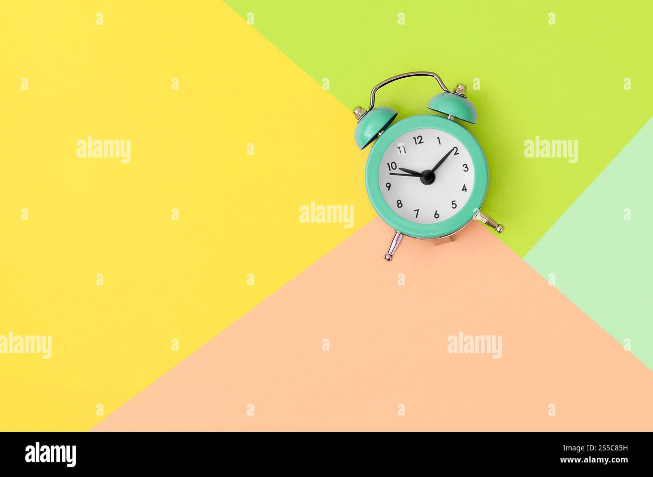 Retro clock peach hi-res stock photography and images - Alamy