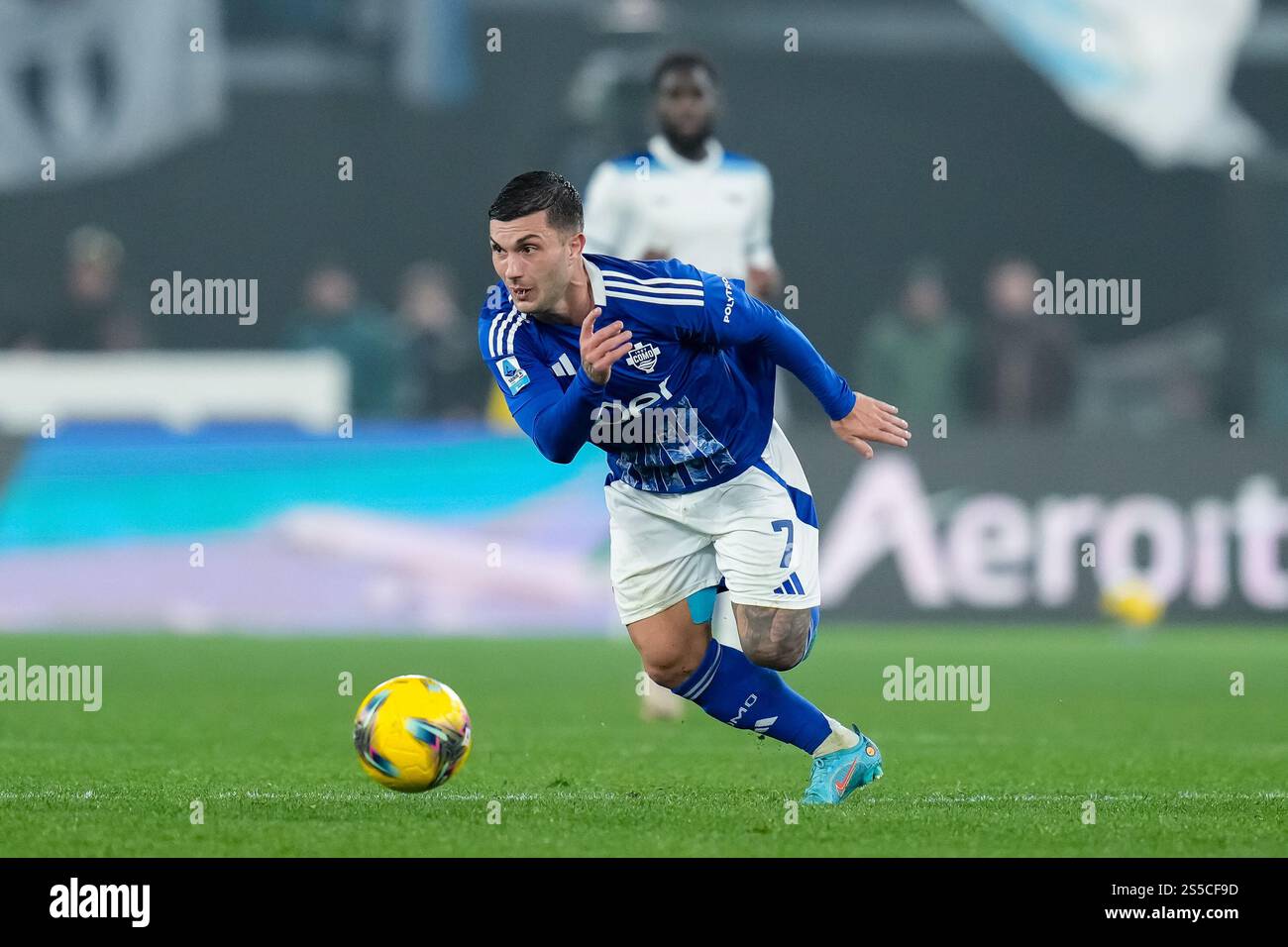 Rome, Italy. 10th Jan, 2025. Gabriel Strefezza of Como 1907 during the Serie A Enilive match ...