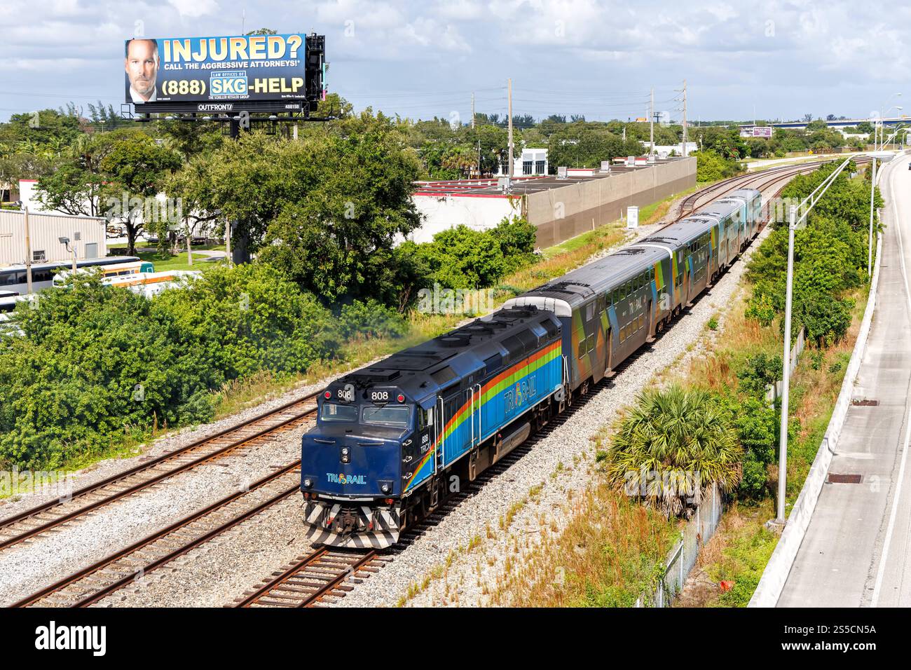 Tri-Rail Regionalbahn Zug Bahn Eisenbahn in Fort Lauderdale in Florida ...