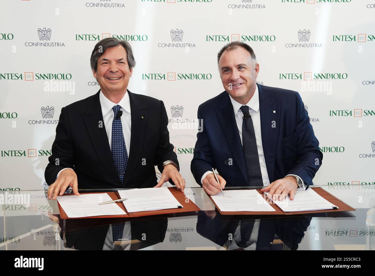 Milano, Italia. 14th Jan, 2025. Renewal of the agreement between Intesa ...