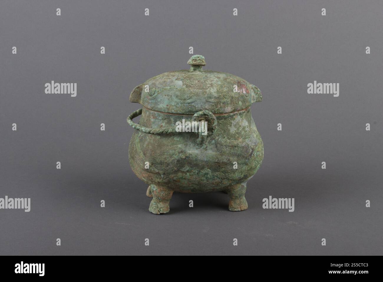 (250114) -- JINAN, Jan. 14, 2025 (Xinhua) -- This undated file photo ...