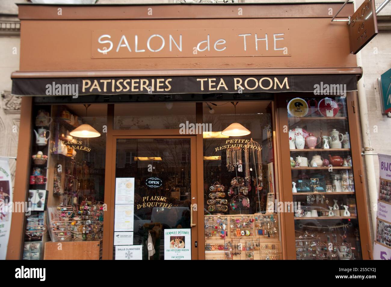 Tea Room, Bastille, Paris, France - tea and cakes in a delightful tea ...