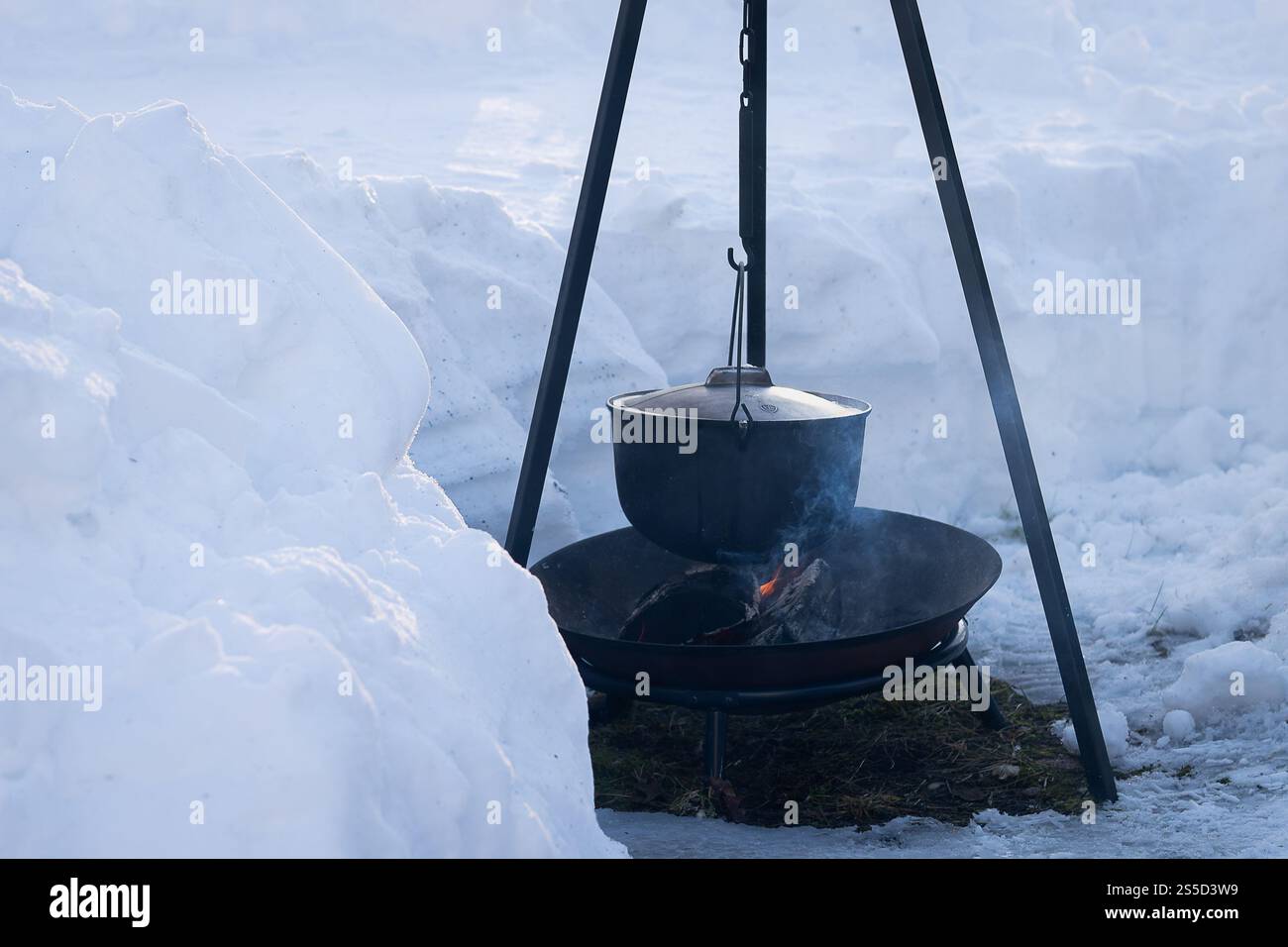 Kitchen outdoors cooking stake hi-res stock photography and images - Alamy