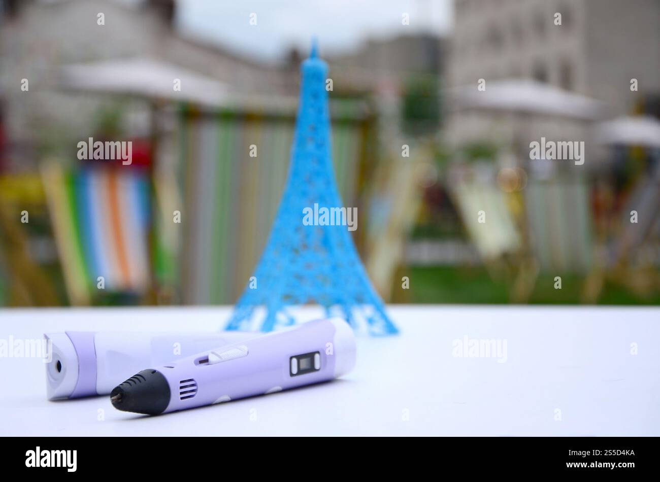 3d handle pen and 3d painting figures. Concept of andmade STEM ...