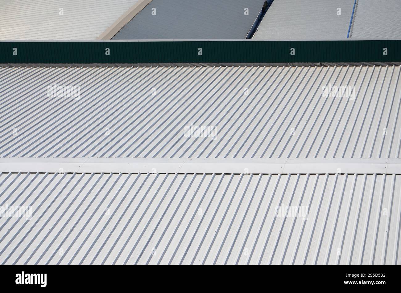 Metal gray roof with rhythmic parallel relief directions Stock Photo ...