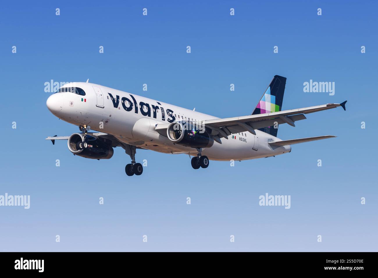 Volaris Airbus A320 Flugzeug Flughafen Los Angeles, USA Los Angeles ...