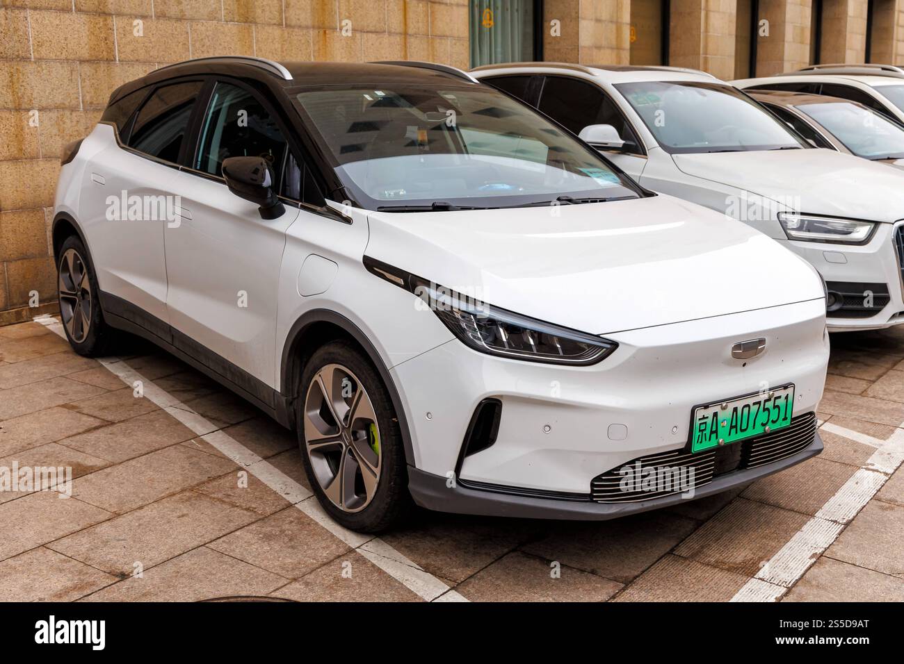 Elektroauto der chinesischen Automarke Geely Elektro Mobilität Verkehr ...