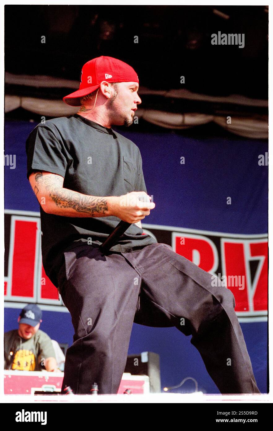 FRED DURST, LIMP BIZKIT, YOUNG, READING FESTIVAL, 2000: Fred Durst from ...