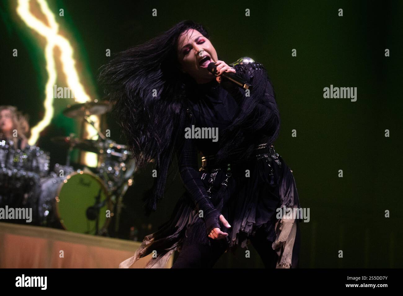 LONDON, UK - November 14th 2022: Amy Lee of Evanescence performs on ...