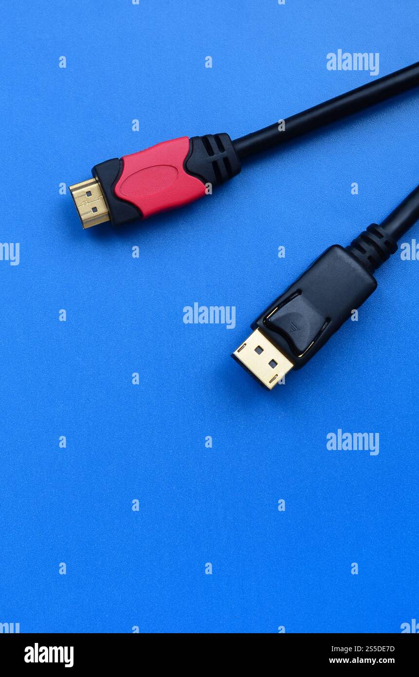 Audio video HDMI computer cable plug and 20-pin male DisplayPort gold ...