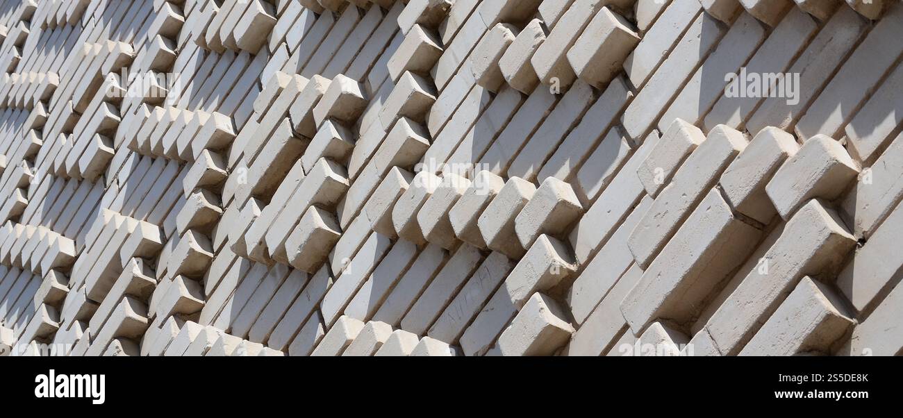 Diamond brickwork pattern hi-res stock photography and images - Alamy