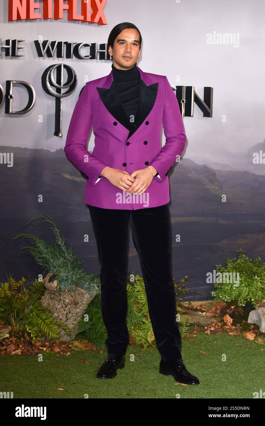Nathaniel Curtis attends 'The Witcher: Blood Origin' - World Premiere ...