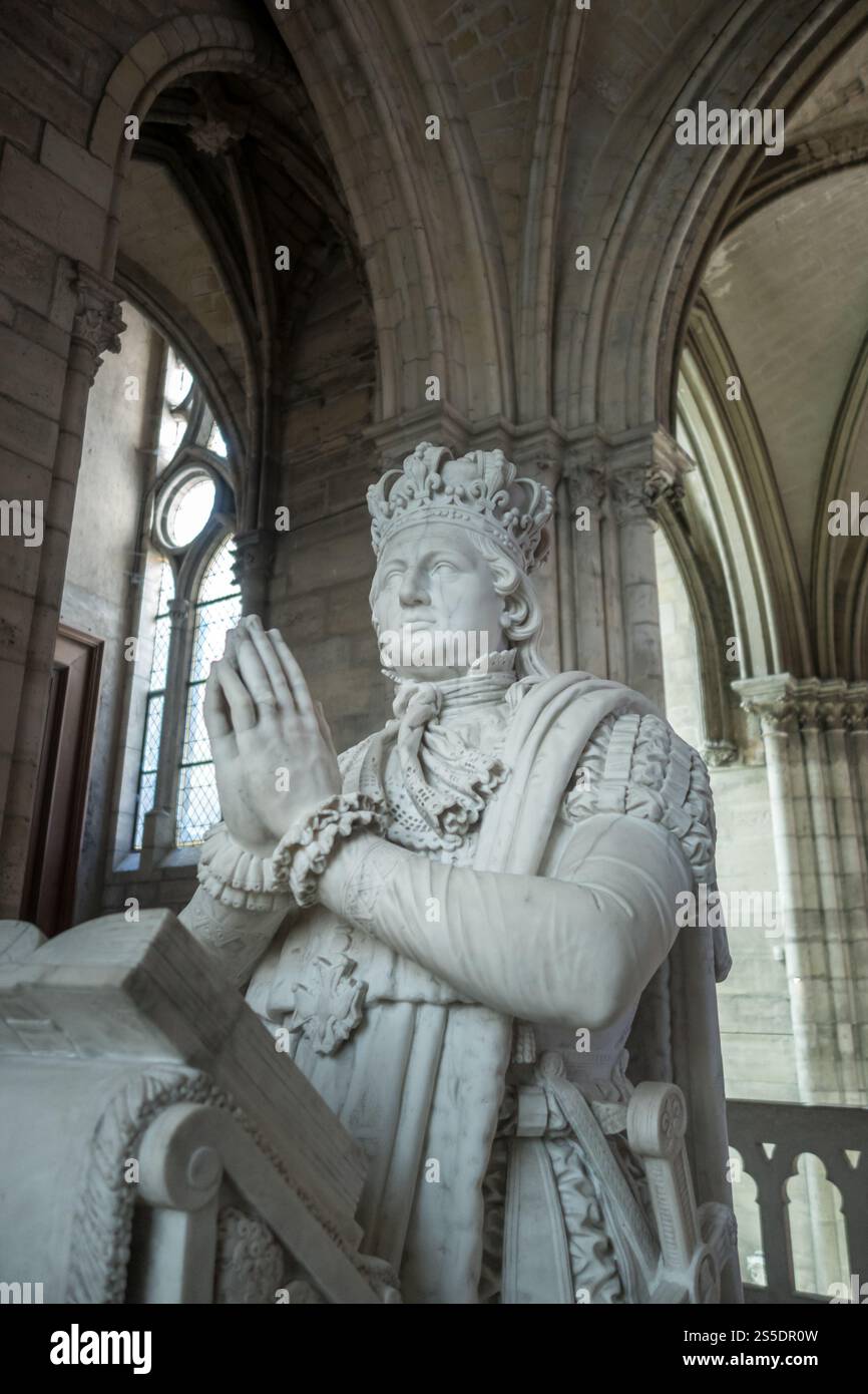 Tomb of King Louis XVI, in Basilica of Saint-Denis, Paris. Tomb of King ...