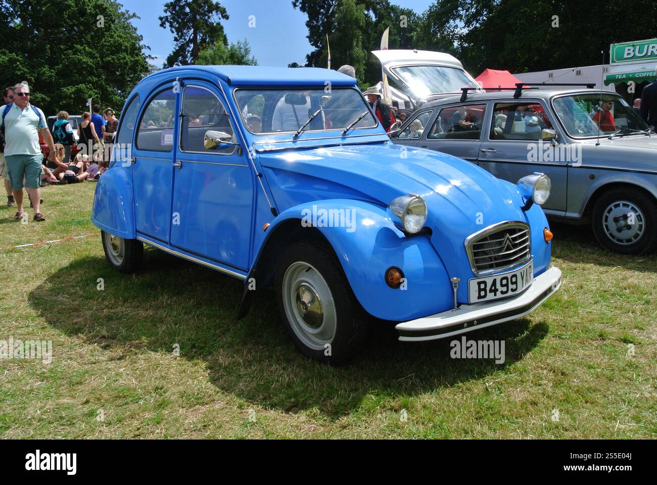 1985 citroen 2cv hi-res stock photography and images - Alamy