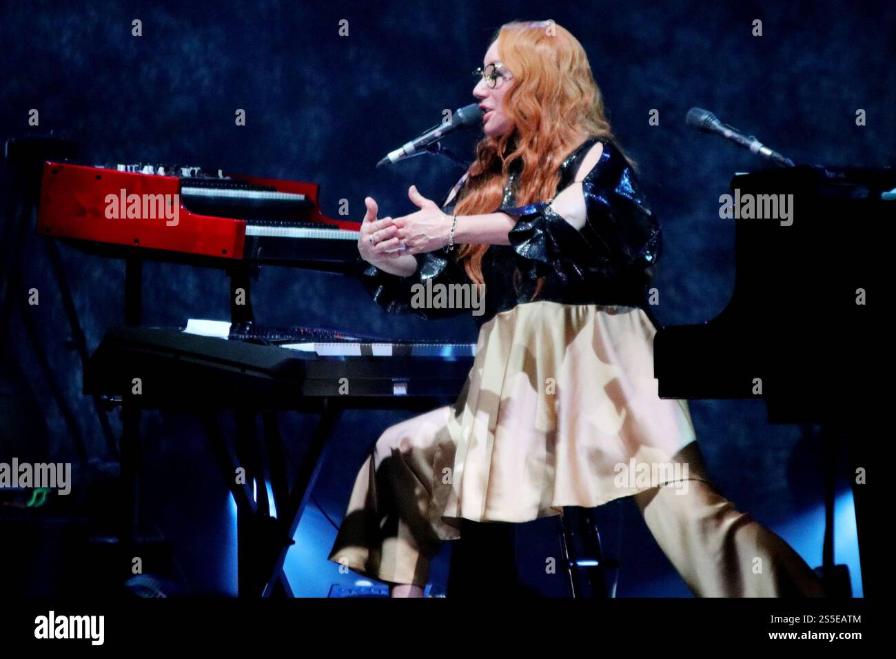 Tori Amos, Royal Albert Hall, London Stock Photo - Alamy