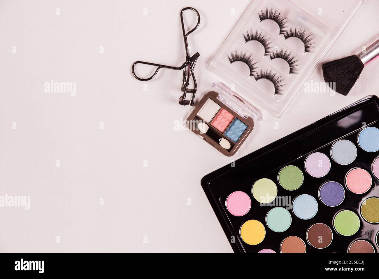 Cosmetic table hi-res stock photography and images - Alamy