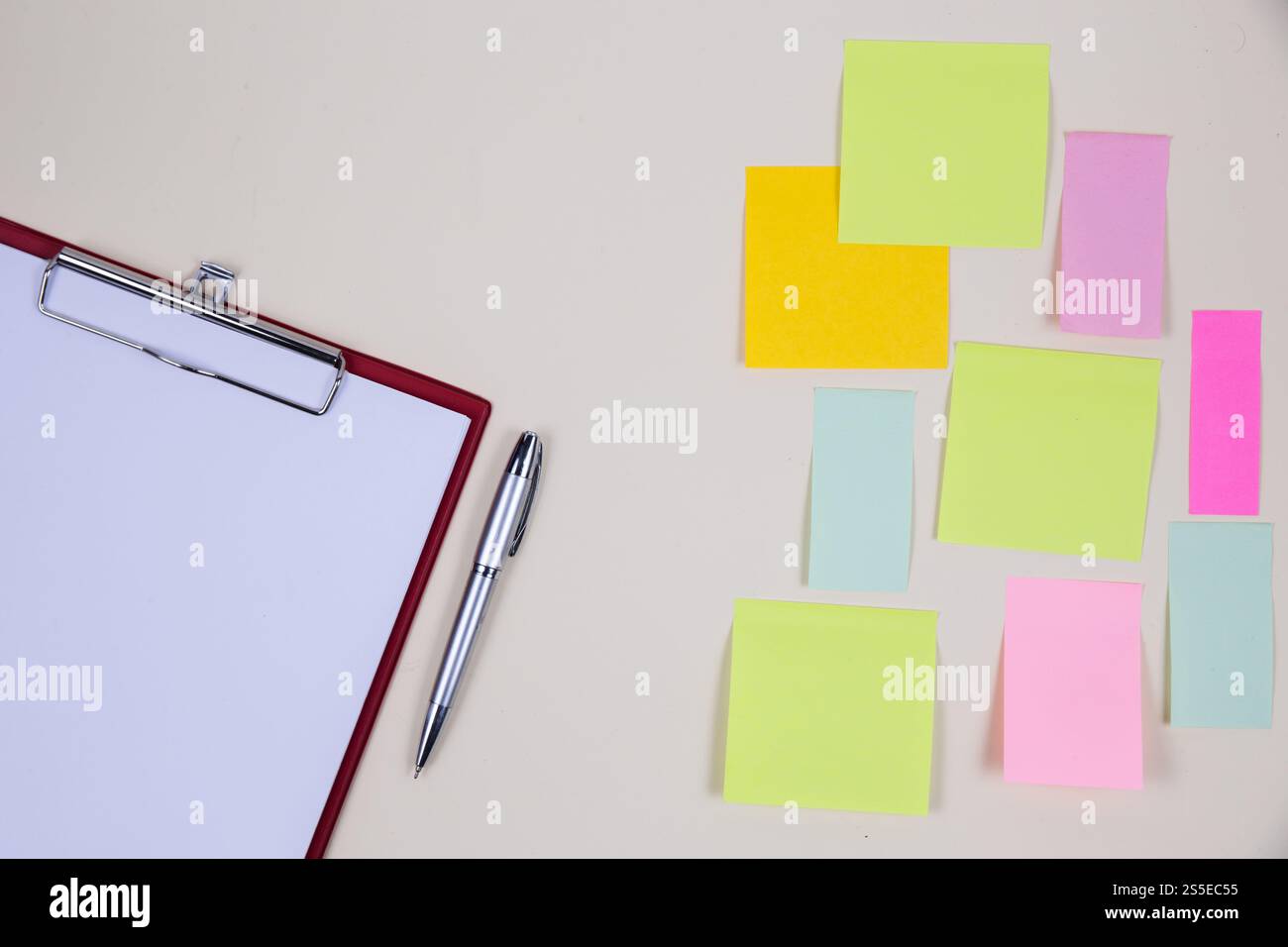 Top view post it paper note Stock Photo - Alamy
