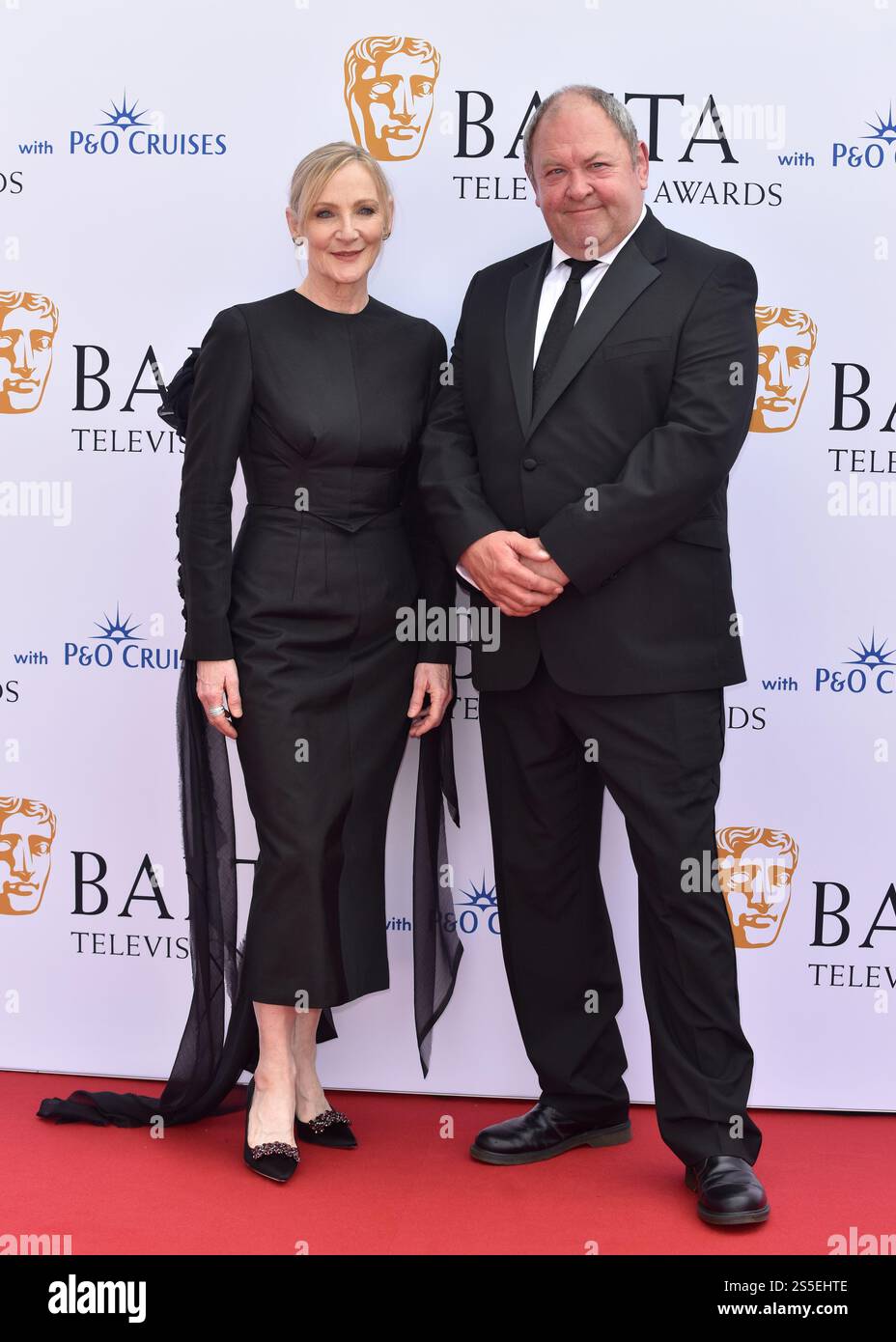 Lesley Sharp and Mark Addy attends the BAFTA Television Awards with P&O ...