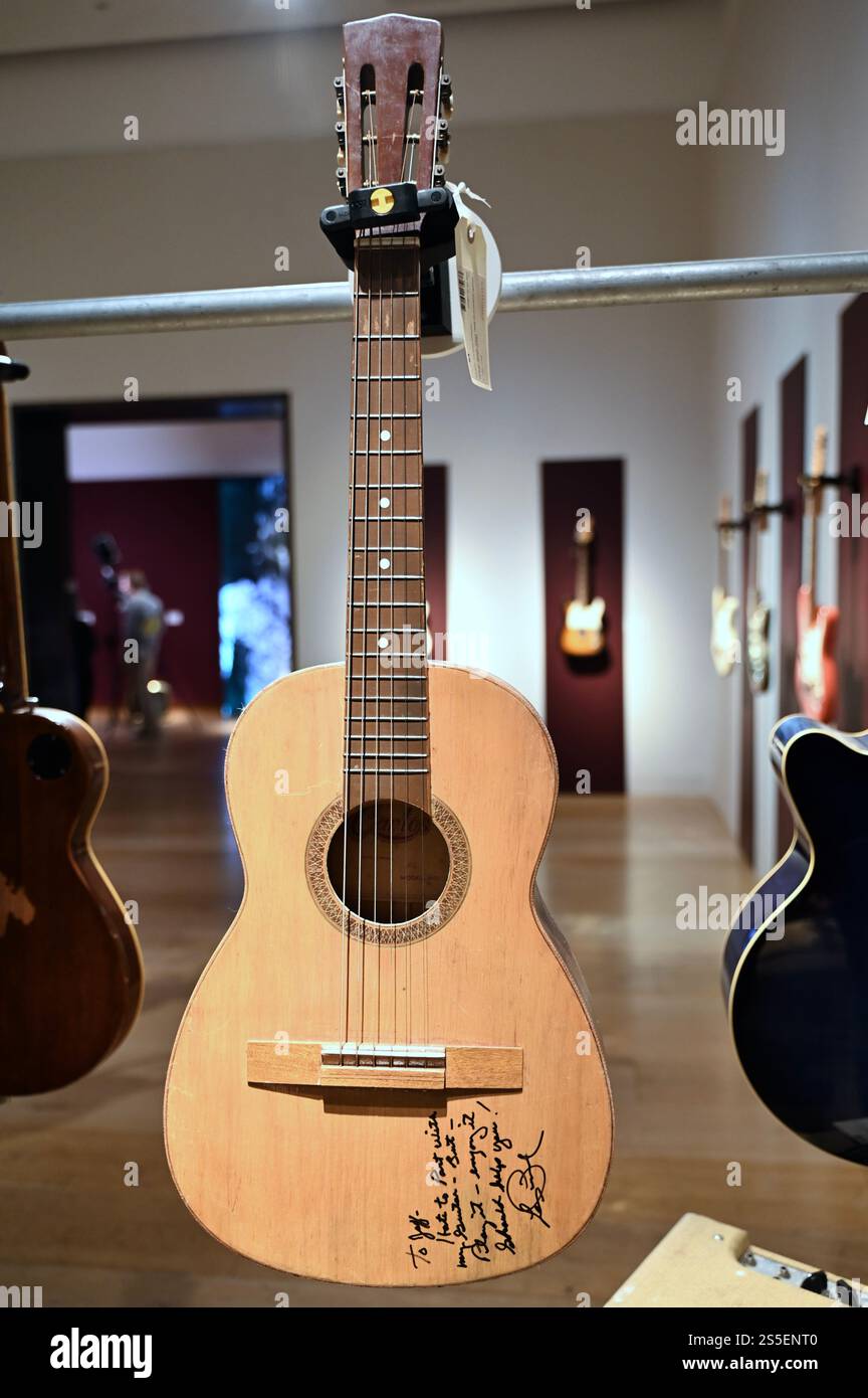 Christie's will auction Jeff Beck. , The Guitar Collection , on 22 ...