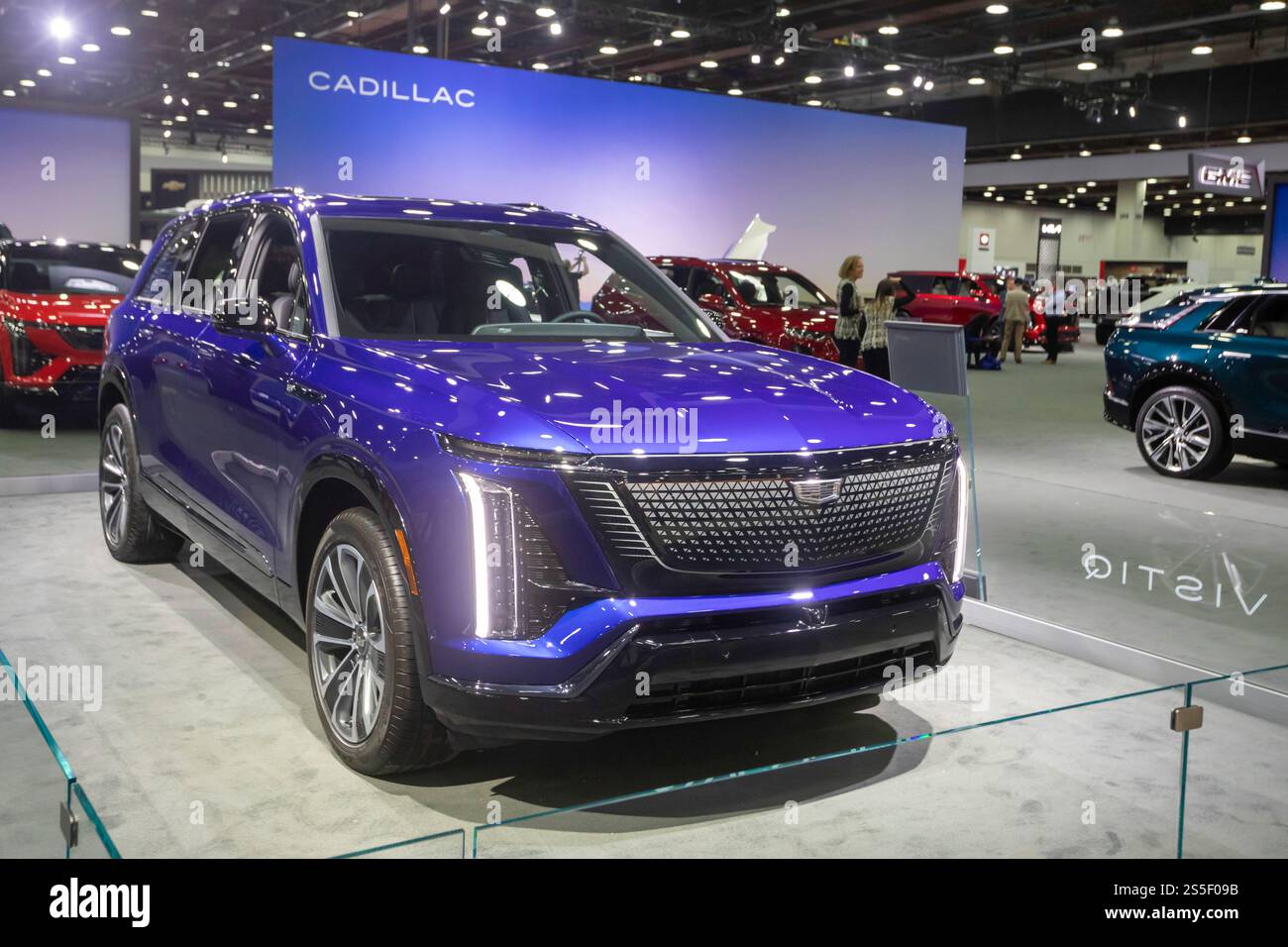 Detroit, Michigan, USA. 10th Jan, 2025. The 2026 Cadillac Vistiq at the ...