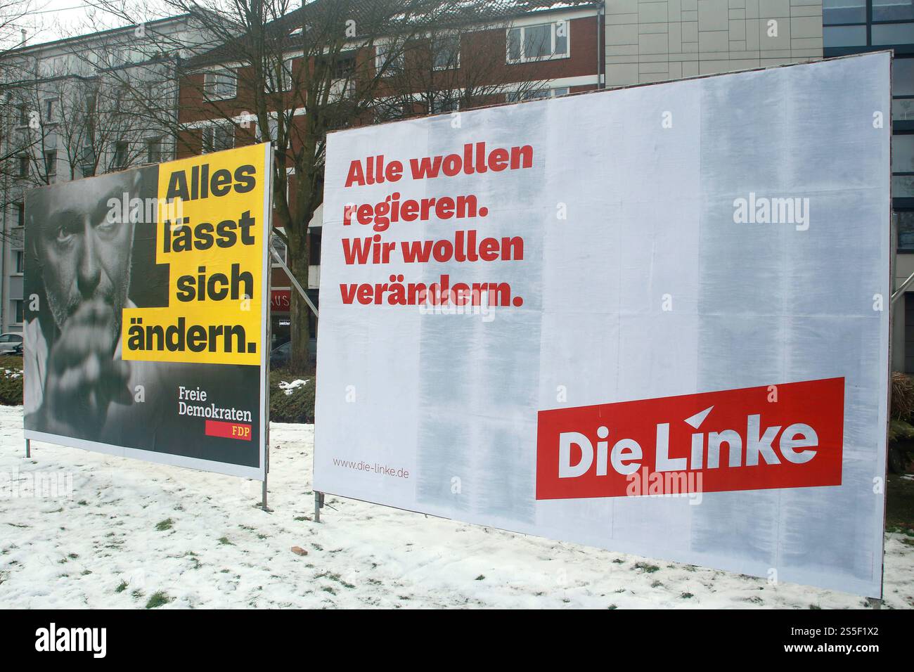 14.01.2025 Dortmund, Die Parteien haben ihre Plakataktionen begonnen. Plakate der SPD, CDU, FDP ...