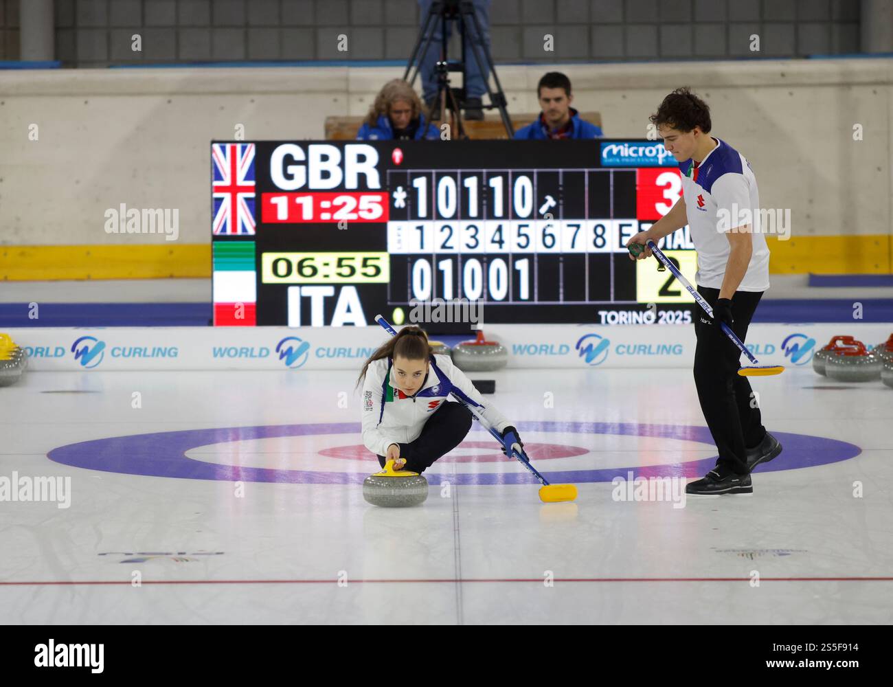 Giulia lacedelli hi-res stock photography and images - Alamy