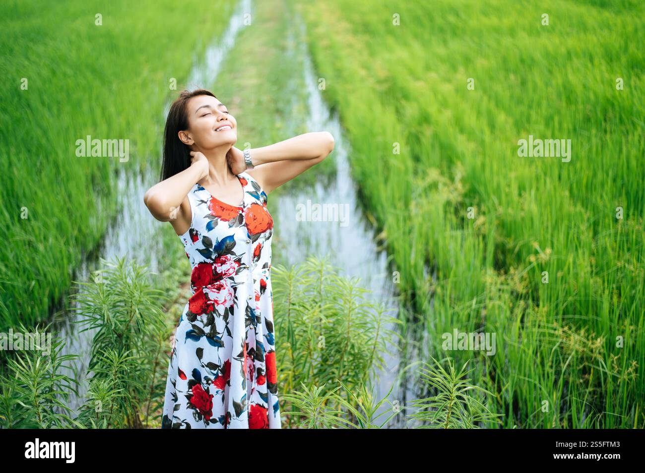 Fashion girl walking in field hi-res stock photography and images - Alamy