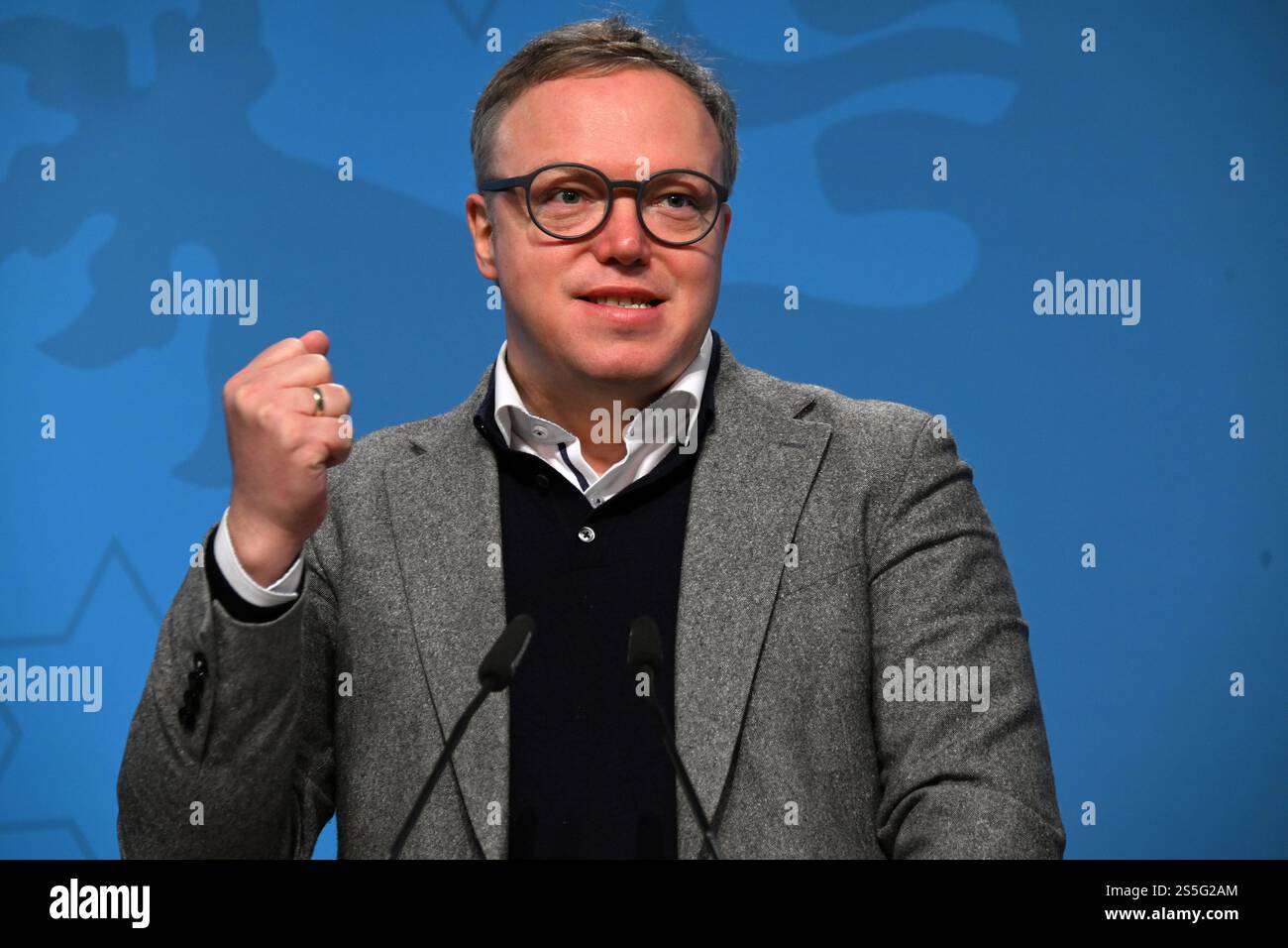 Erfurt, Germany. 14th Jan, 2025. Mario Voigt (CDU), Minister President ...