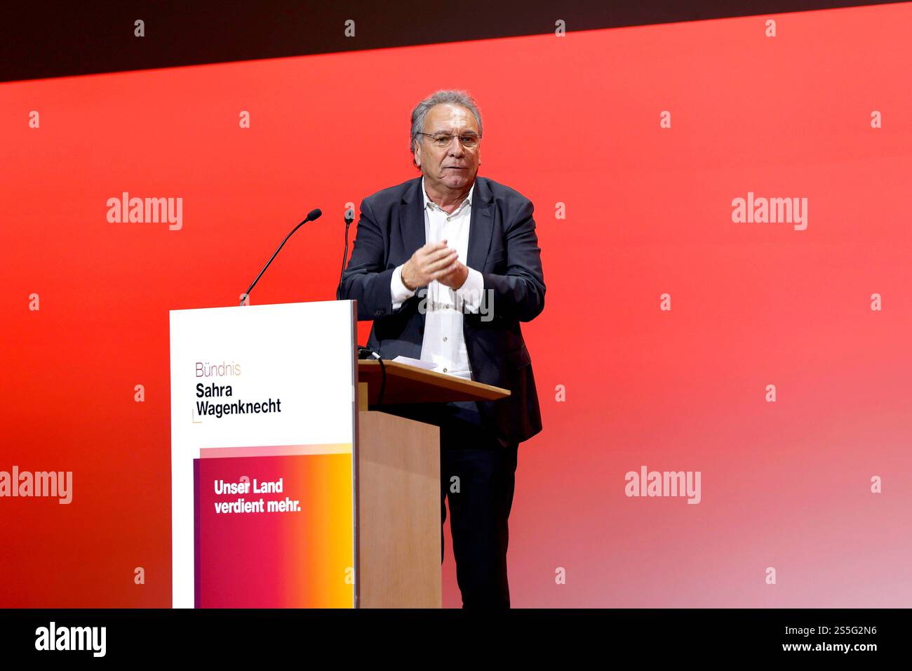 Politiker Klaus Ernst BSW auf dem Bundesparteitag der Partei Bündnis ...