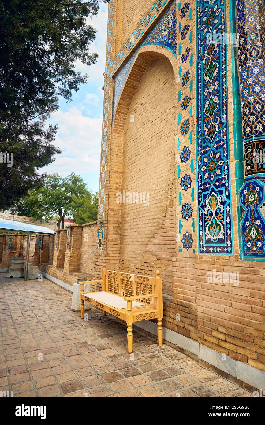Bench near wall of Gur Emir mausoleum exterior Asian famous historical ...
