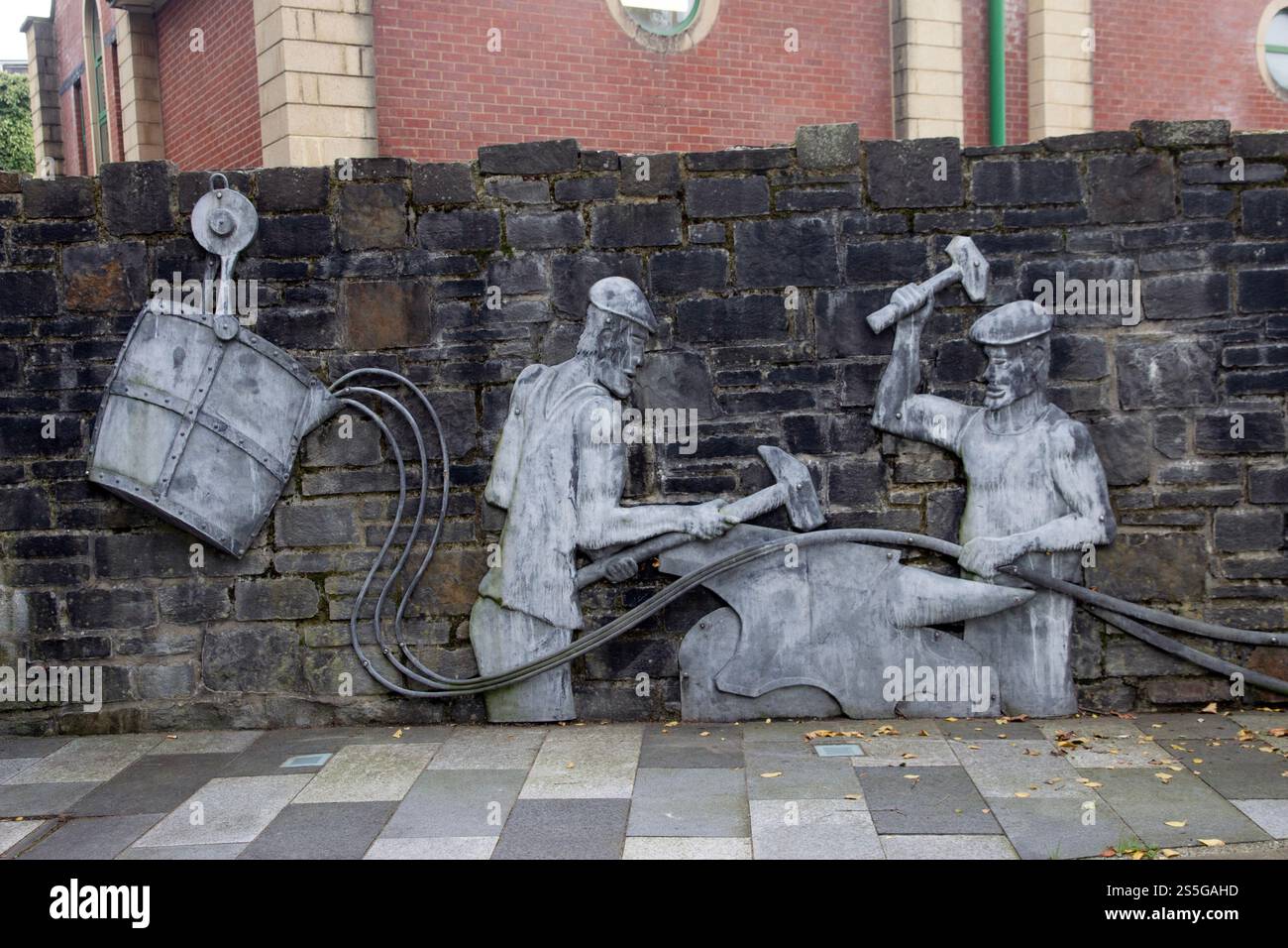 Metal artwork and gates at Bank Square, Ebbw Vale around Heart of the ...