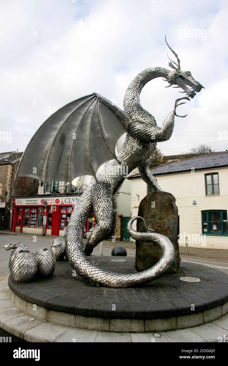 Heart of the Furnace steel dragon sculpture by Sam Pask and William Holland of Phoenix Forge at ...