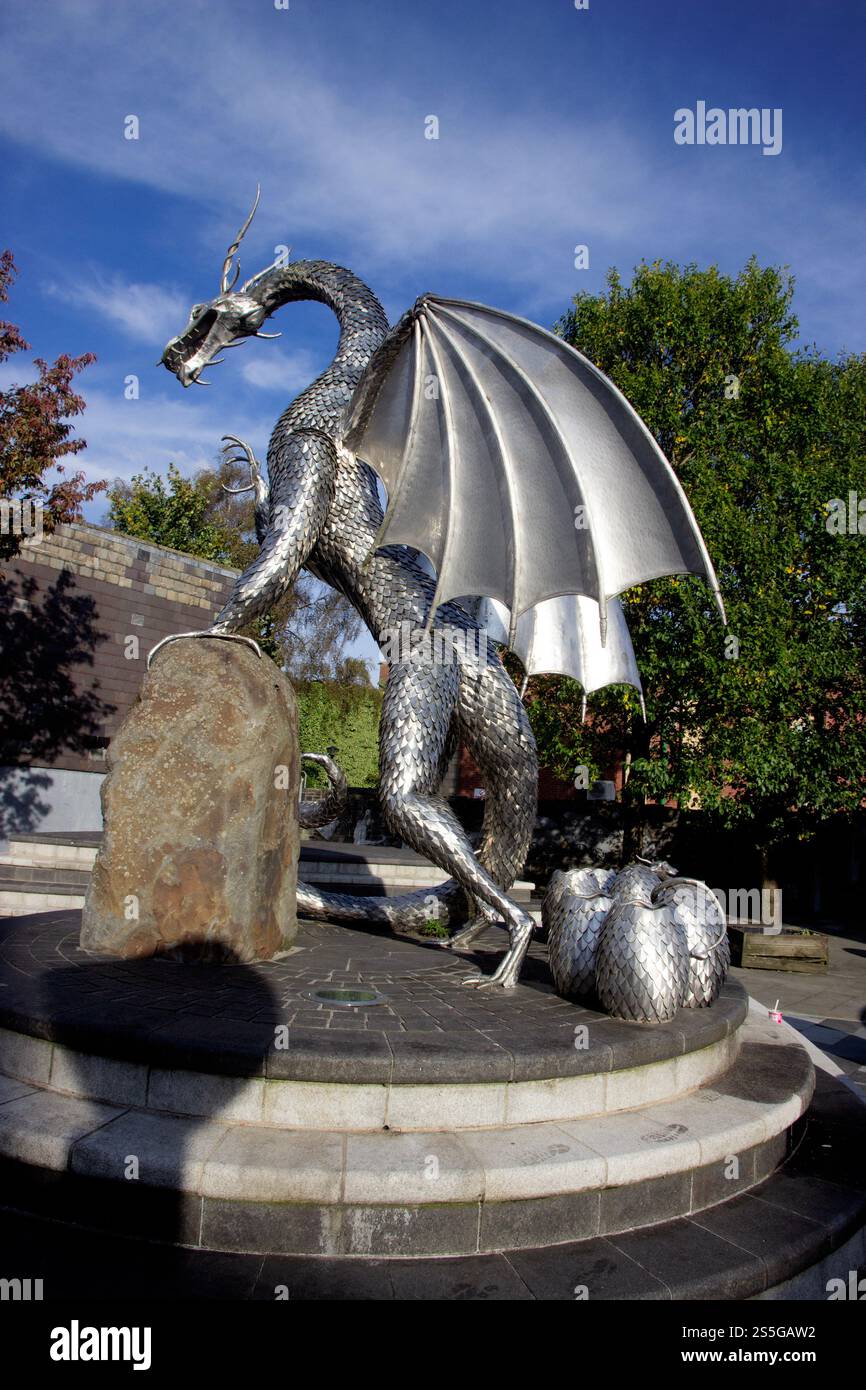 Heart of the Furnace steel dragon sculpture by Sam Pask and William Holland of Phoenix Forge at ...