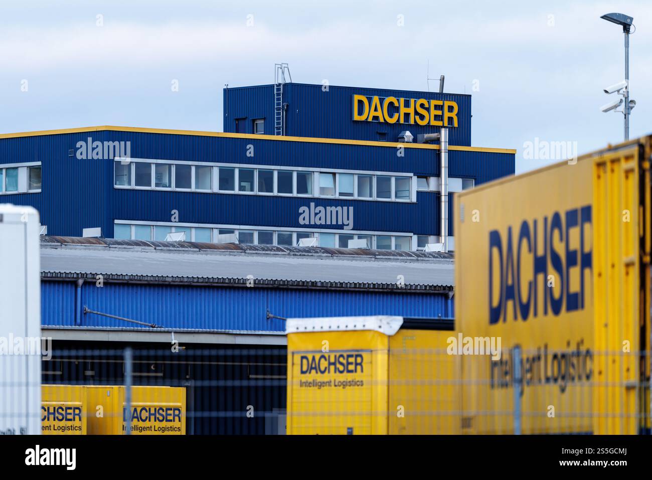 Munich, Germany. 10th Jan, 2025. The lettering and logo of the Dachser ...