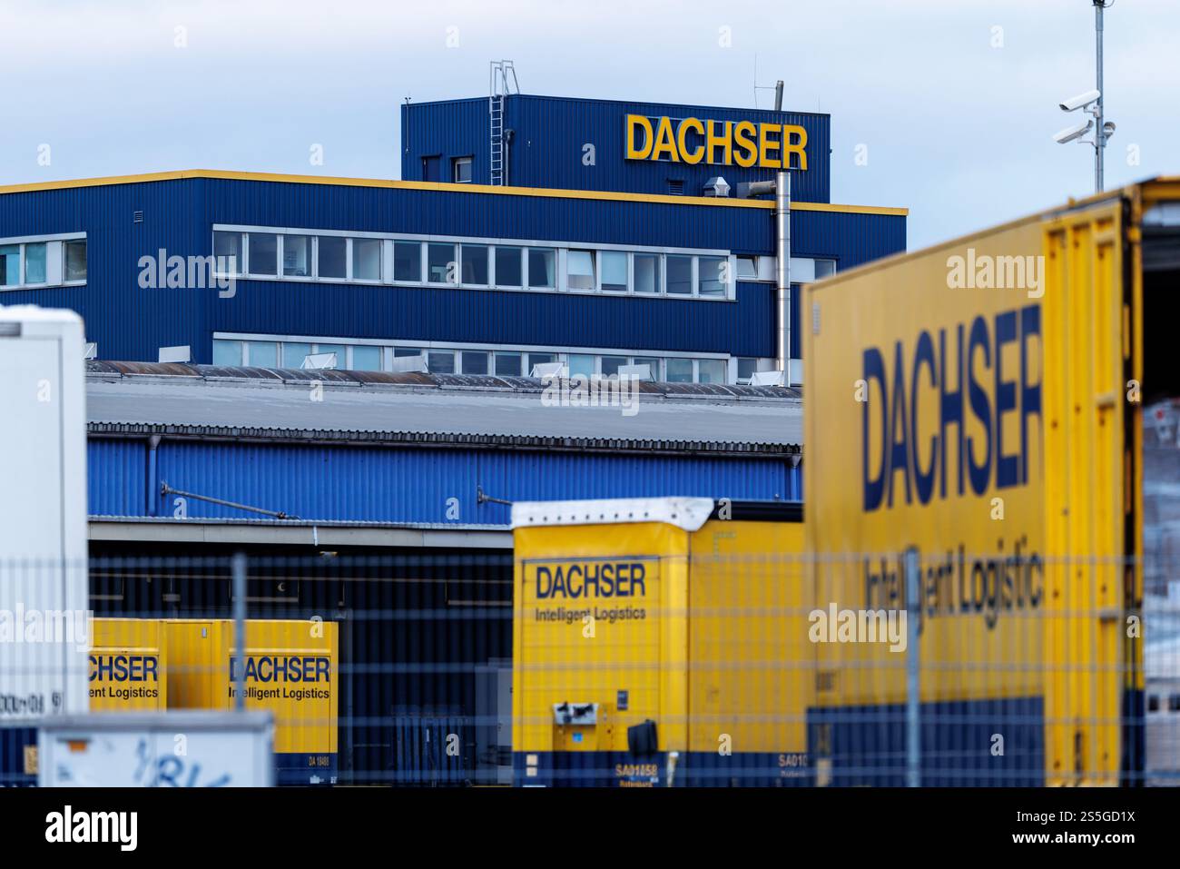 Munich, Germany. 10th Jan, 2025. The lettering and logo of the Dachser ...
