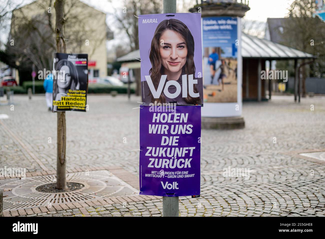 Muenchen GER, Themenbild, Wahlplakate zur Bundestagswahl in Deutschland ...