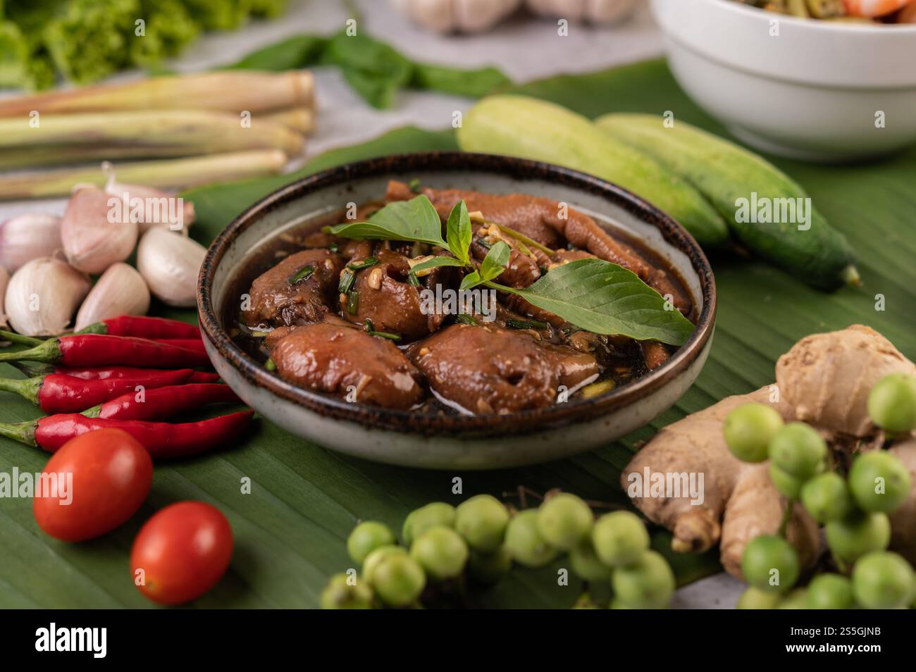 Chicken feet hi-res stock photography and images - Alamy