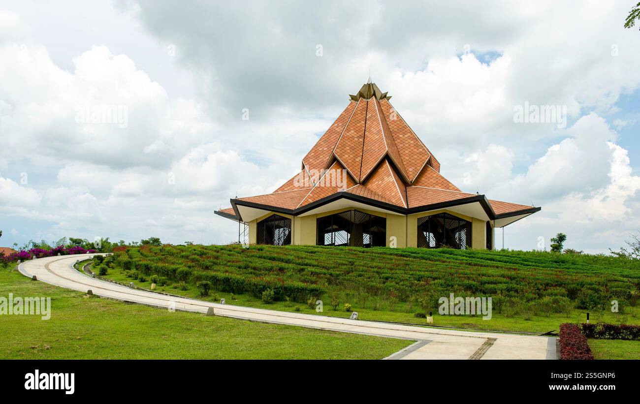 The Baha’i Temple in Norte del Cauca, Colombia Stock Photo - Alamy
