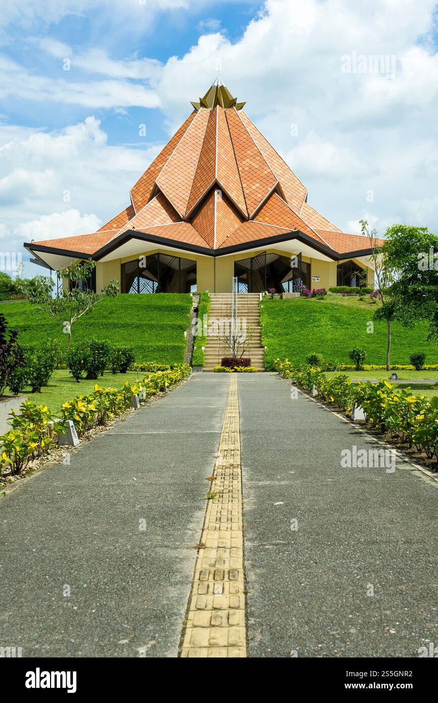 The Baha’i Temple in Norte del Cauca, Colombia Stock Photo - Alamy