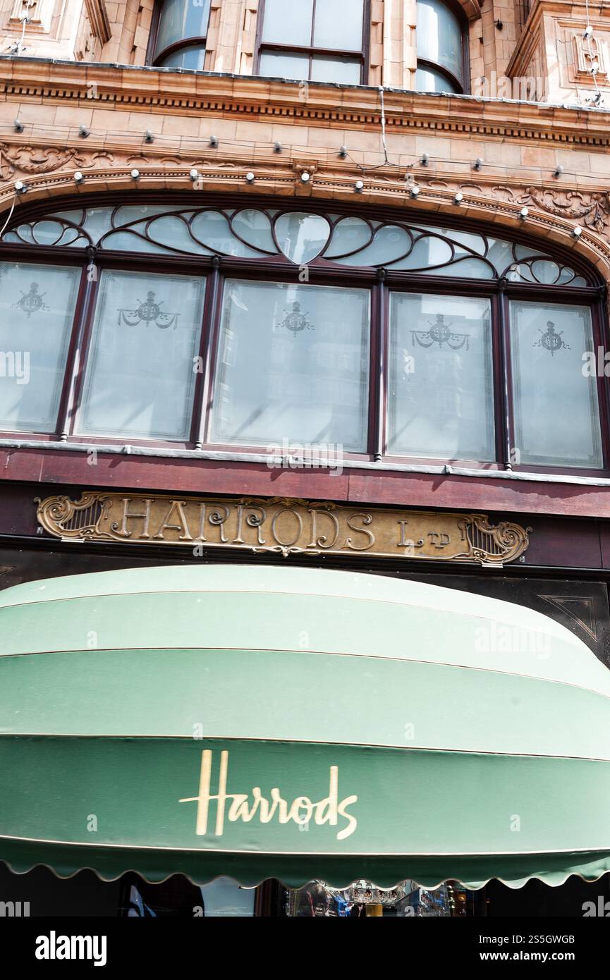 London / England - June 16 2017: Exterior of Harrods department store ...