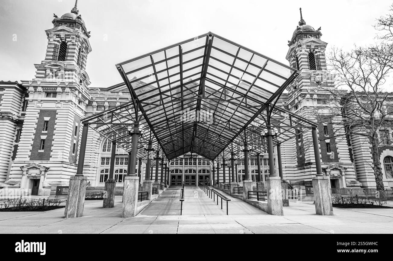 Ellis Island The gateway to the American dream where millions of ...