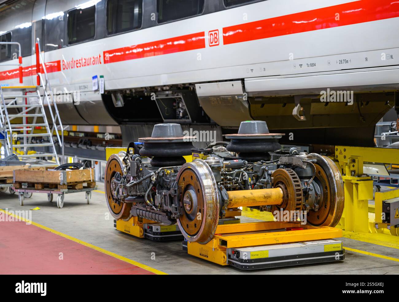 Cottbus, Germany. 09th Jan, 2025. An ICE train stands in Deutsche Bahn ...