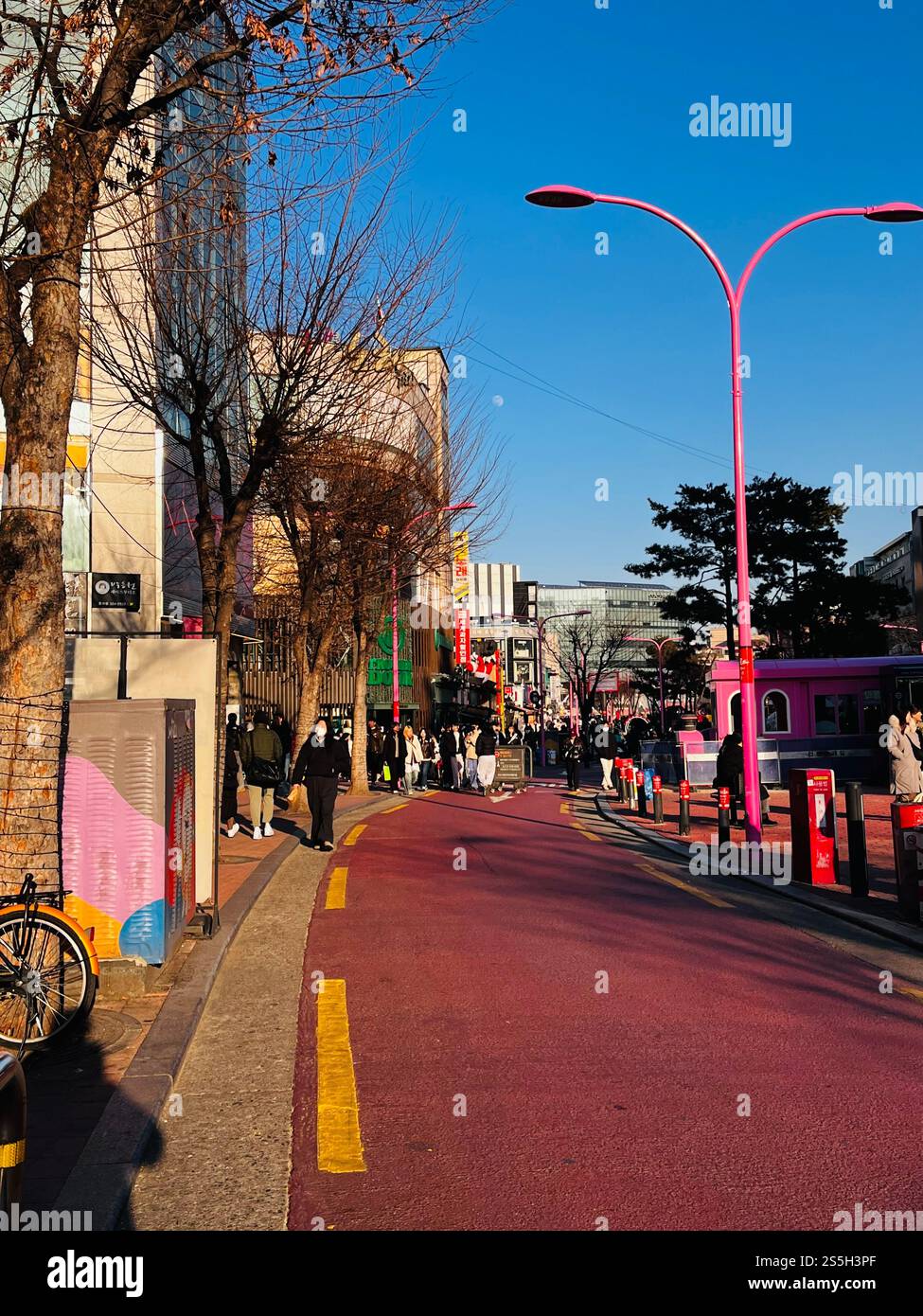 Seoul, Hongdae District, - Hongdae (Korean: 홍대) is a neighborhood in Mapo District, Seoul, It is ...