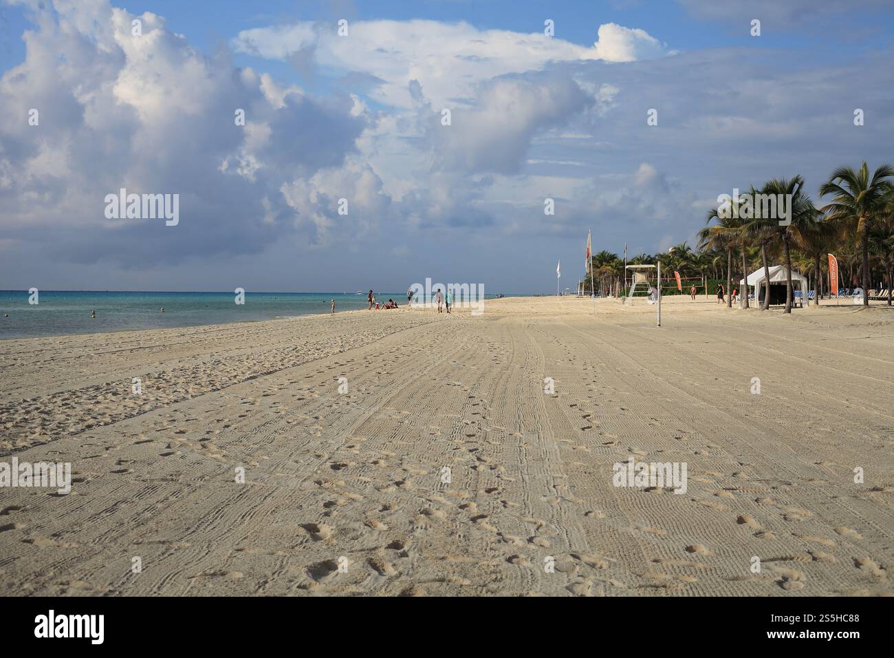 The beach at Playacar, Playa del Carmen, Mexico Stock Photo - Alamy