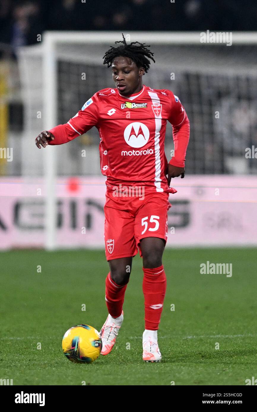 Monza, Italia. 13th Jan, 2025. AC Monza's Kevin Maussi Martins during ...