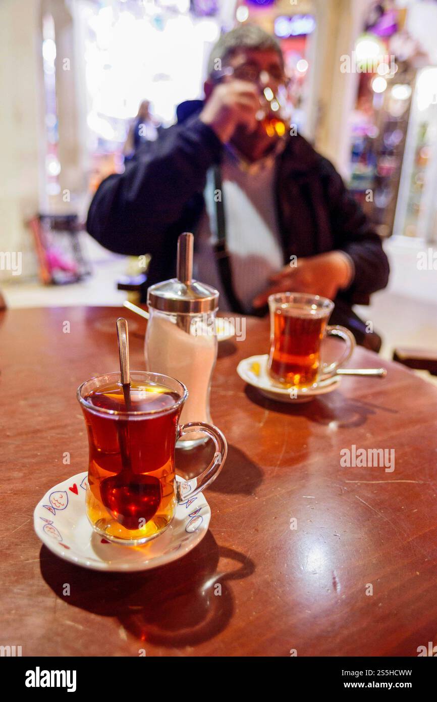 Drinking Turkish tea, Grand Bazaar (Kapali Çarsi), 15th century ...