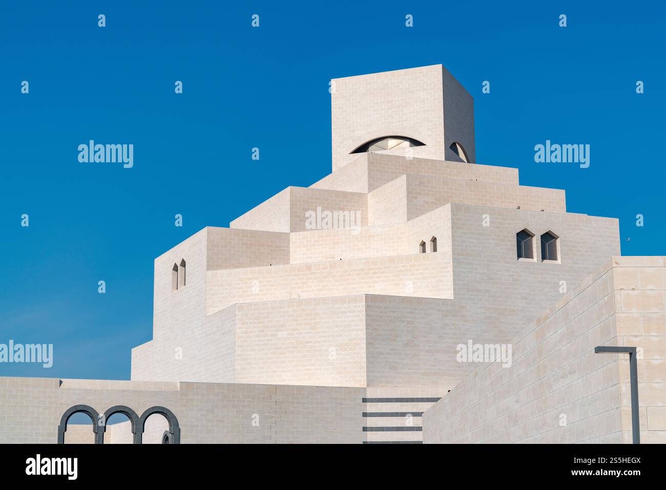Museum of Islamic Art by IM Pei 2008, Doha, Qatar Stock Photo - Alamy