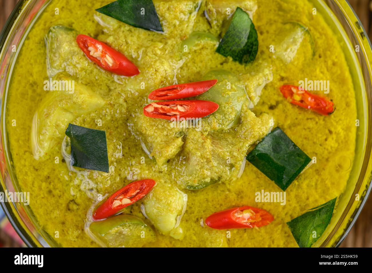 Curry restaurant table hi-res stock photography and images - Alamy