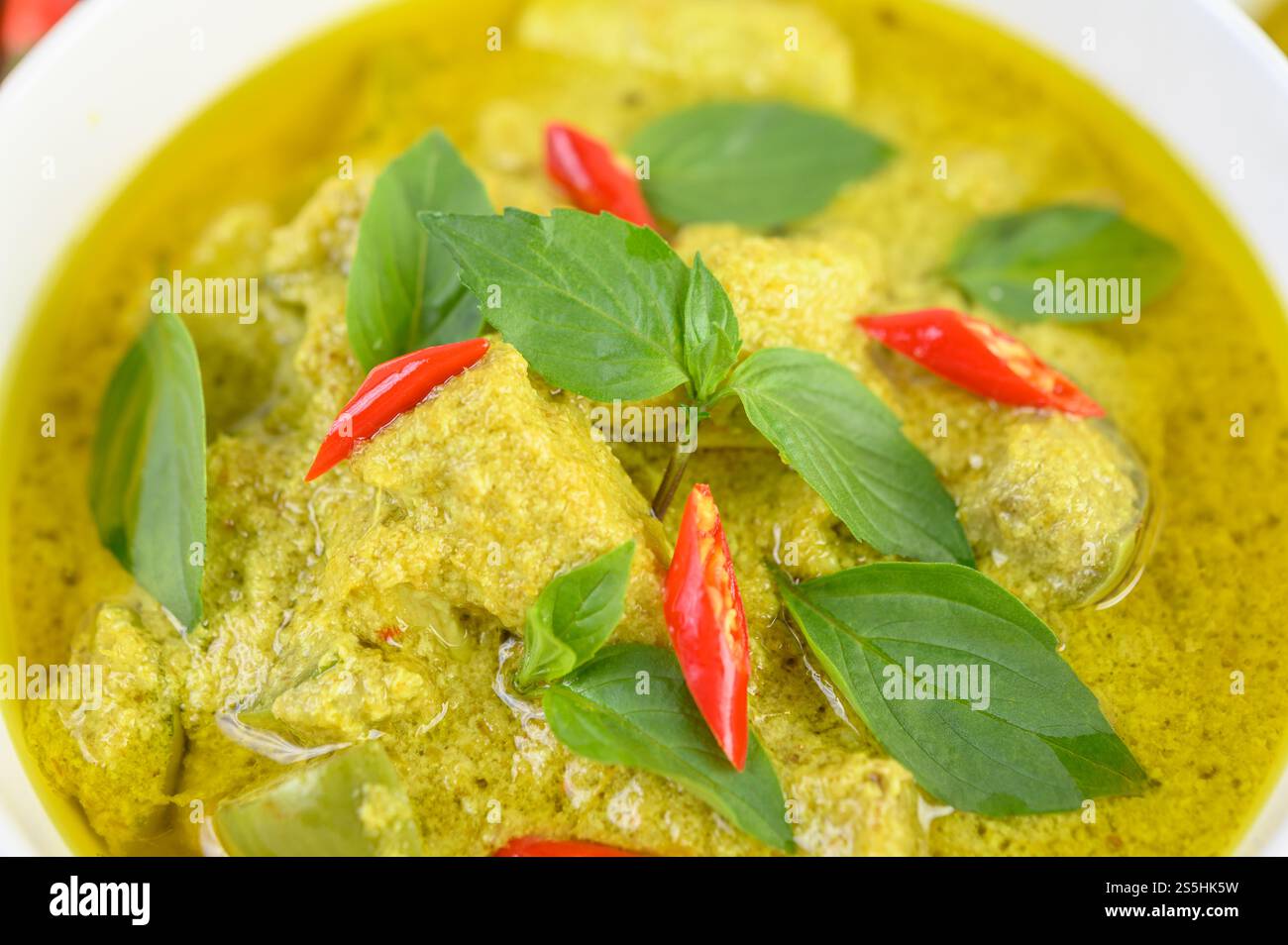 Curry restaurant table hi-res stock photography and images - Alamy